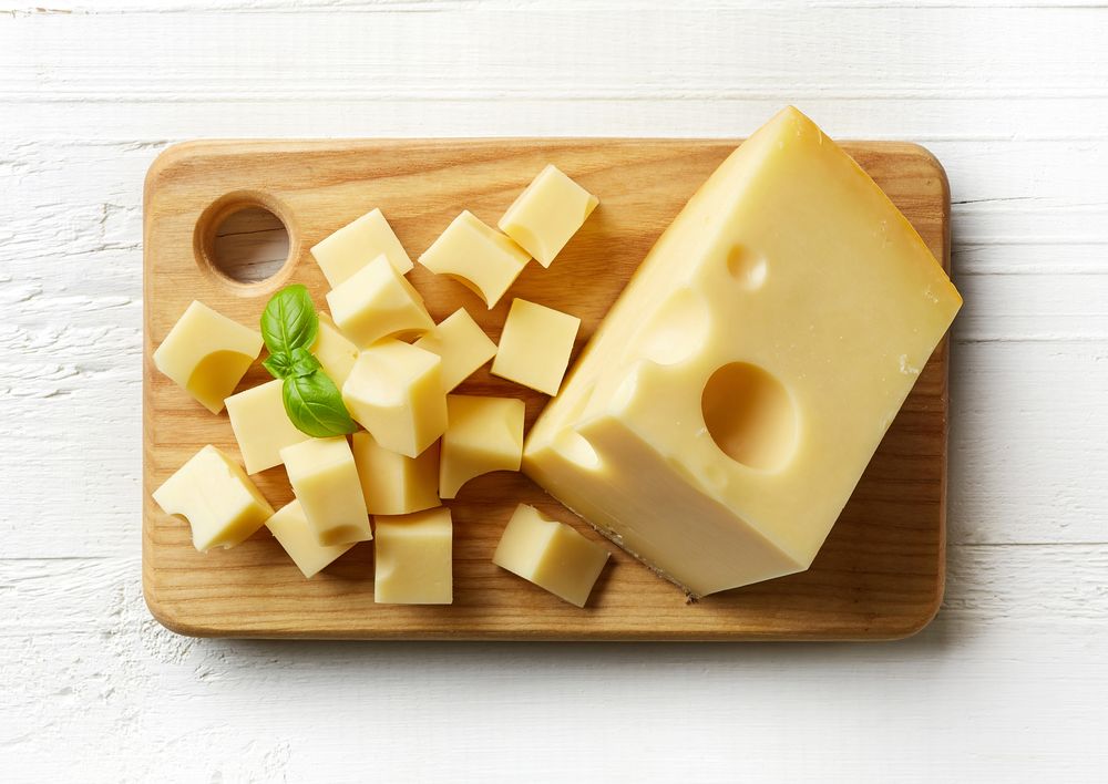 Dietitians Reveal 12 Possible Side Effects Caused by Excessive Cheese ...