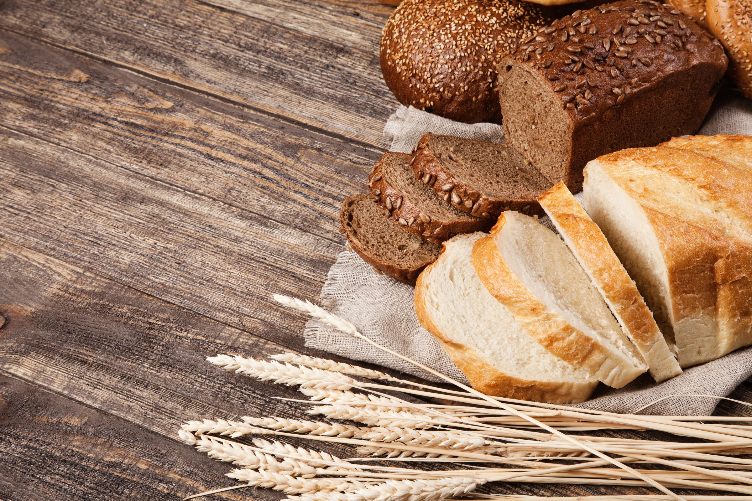 The Top 10 Whole Grain Breads Found in Grocery Stores, as Recommended ...