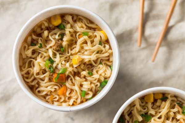 6 Healthiest Instant Ramen Noodles—and 5 To Avoid