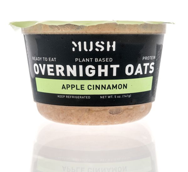 8 Healthiest Oatmeal Brands—and 4 To Avoid