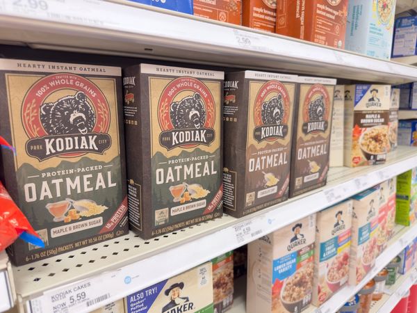 Top 10 High-Protein Oatmeals Recommended by a Dietitian