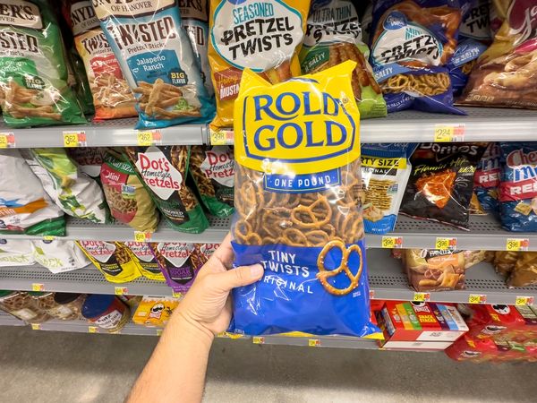 10 Popular Pretzel Brands Ranked by Sodium Content